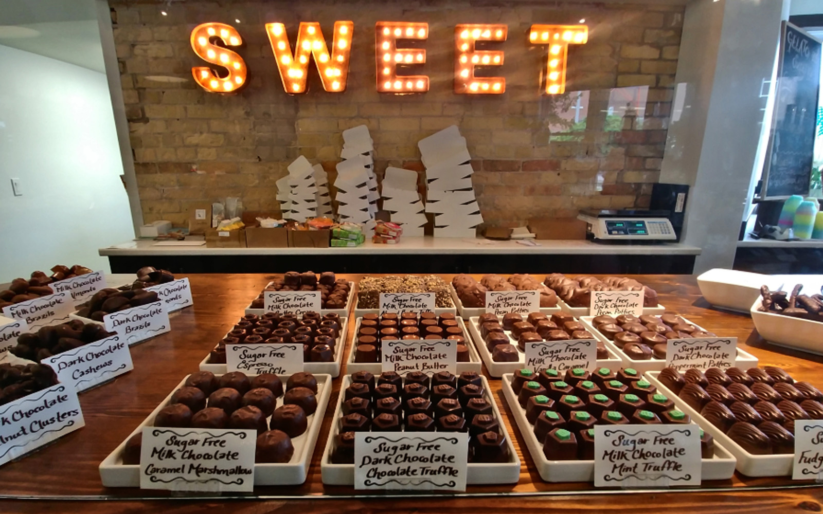 +15 Sweet Ontario Chocolate Shops for the Best Chocolate